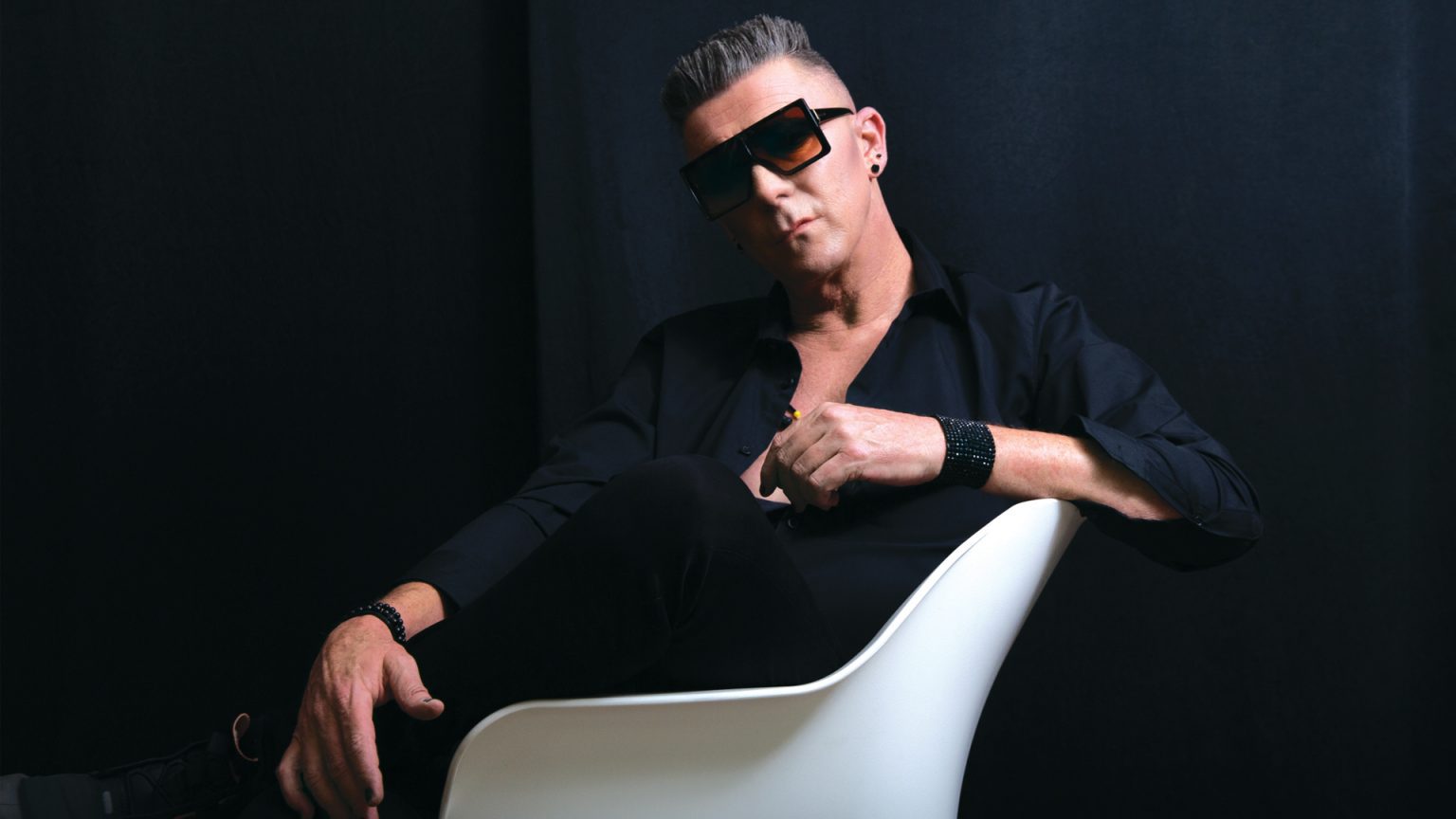 Gaz Unveils Debut Solo Album: "My New Skin"